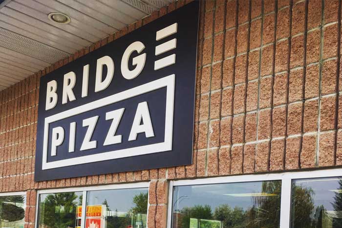 Bridge Pizza